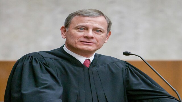 Chief Justice Roberts Says Ai Will Transform How The Courts Work Cnbc