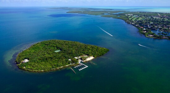 Pumpkin Key, a secluded private island off the Florida Keys, on sale ...