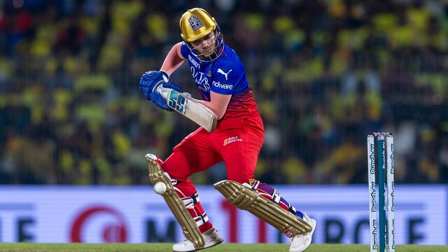 Anuj Rawat eyes long-term role as RCB's wicket-keeper batter - CNBC TV18