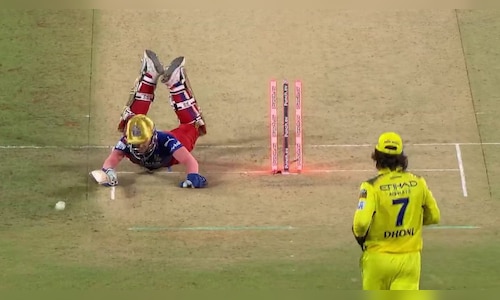 Watch: Dhoni gets it right with the stumps yet again; knocks out Anuj ...