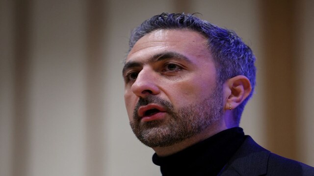 Microsoft hires DeepMind co-founder Mustafa Suleyman to run consumer AI ...
